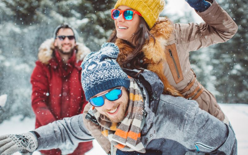 Les avantages santé des couvre-chefs en hiver - Casquettes Bonnets